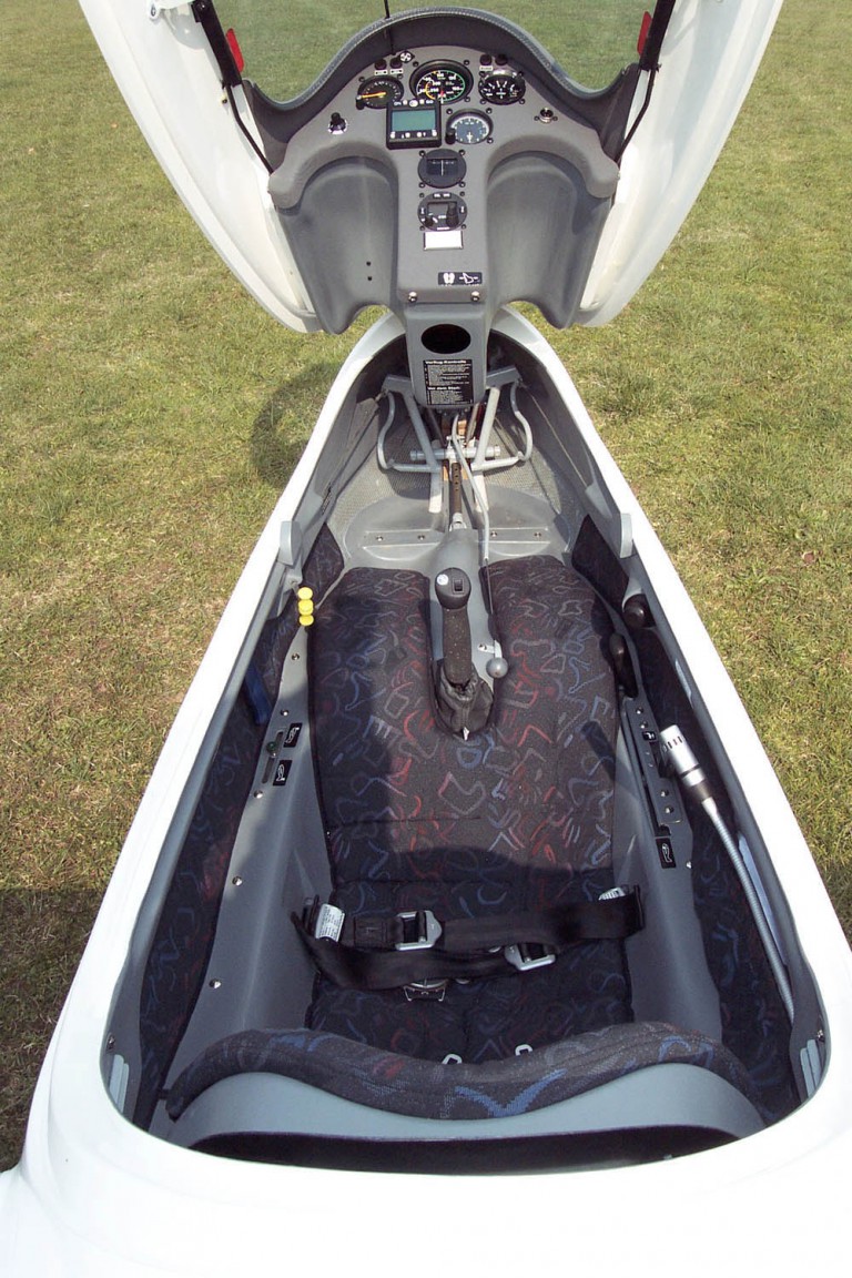 ASW 28-18 ASW 28-18 E | ASSegelflug