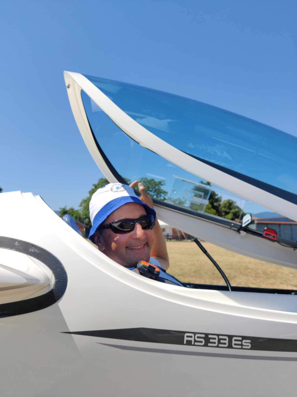 Top technology in beautiful shape! | ASSegelflug